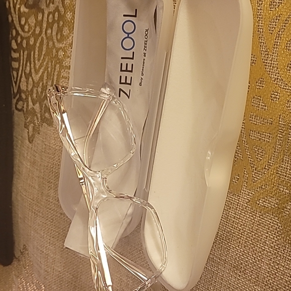 Zeelool | Accessories | Zeelool Clear Edged Cut Eyeglasses | Poshmark
